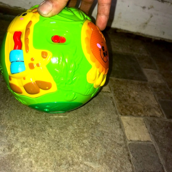 Toys | This Toy Will Make The Baby Chase It With The Sounds An Movement ...